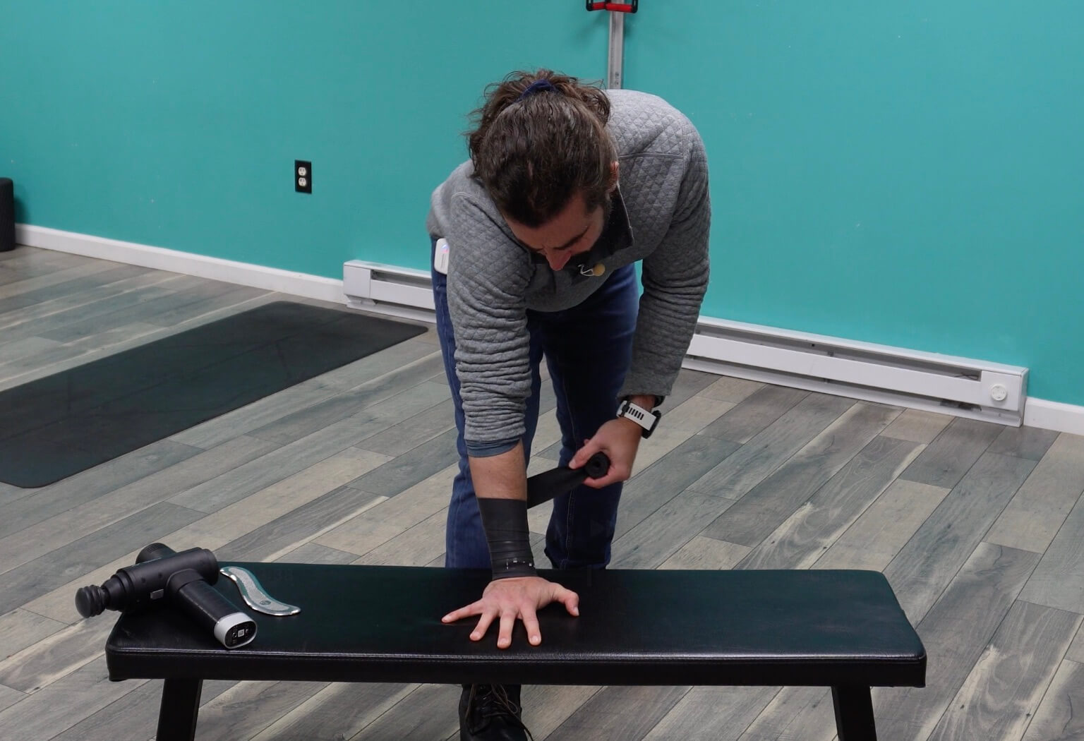 Internal vs External Scar Tissue: What’s the Difference? | Mobility-Doc